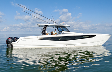 Luxury Power Catamarans | Aquila Power Catamarans